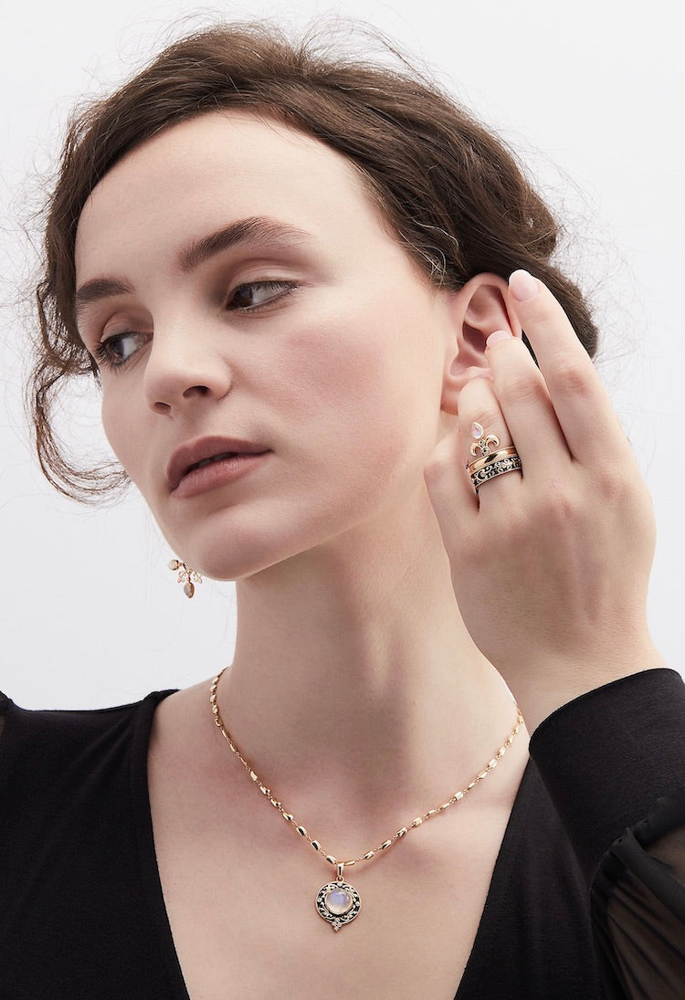 Modern Renaissance – Loriann Jewelry